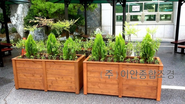 이안종합조경 조경시설물 경민대에 시공한 플랜트조경입니다 플랜트박스 나무화분 네이버 블로그